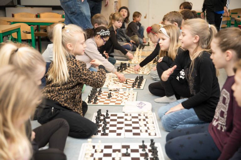 Skolernes Skakdag: En tradition - Dansk Skoleskak